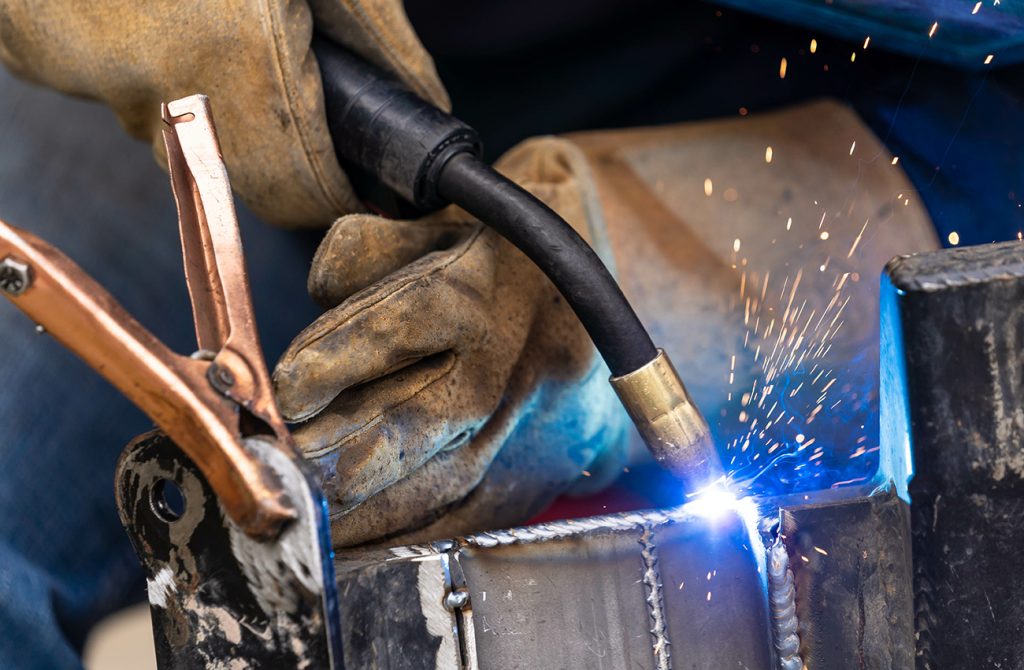 Push vs. Pull MIG Welding: Understanding the Dynamics in Welding ...